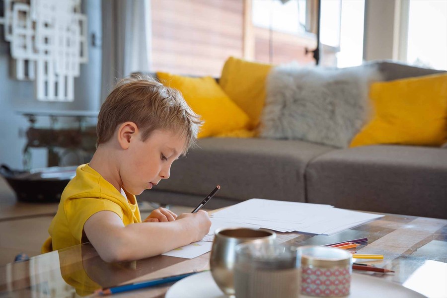 Nos cinq conseils pour la sécurité des enfants à la maison | Somfy