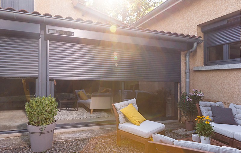 Volets roulants solaires sur-mesure, le choix sûr | Somfy