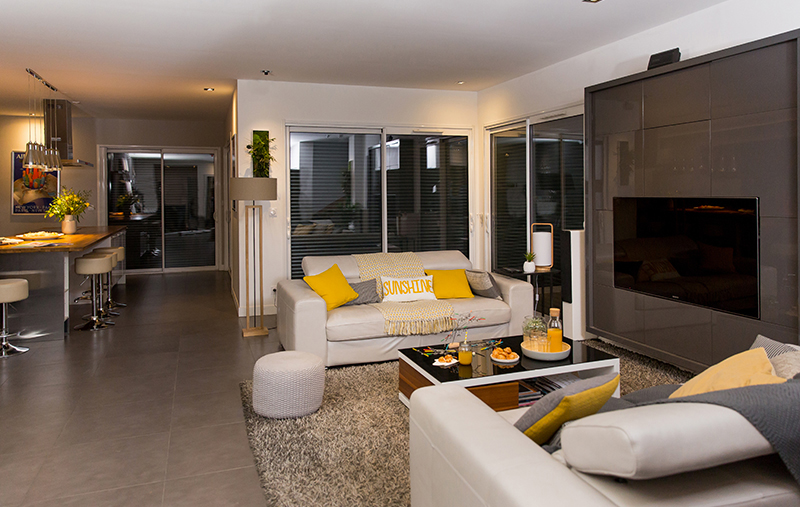 Zoom sur le volet roulant rénovation solaire | Somfy